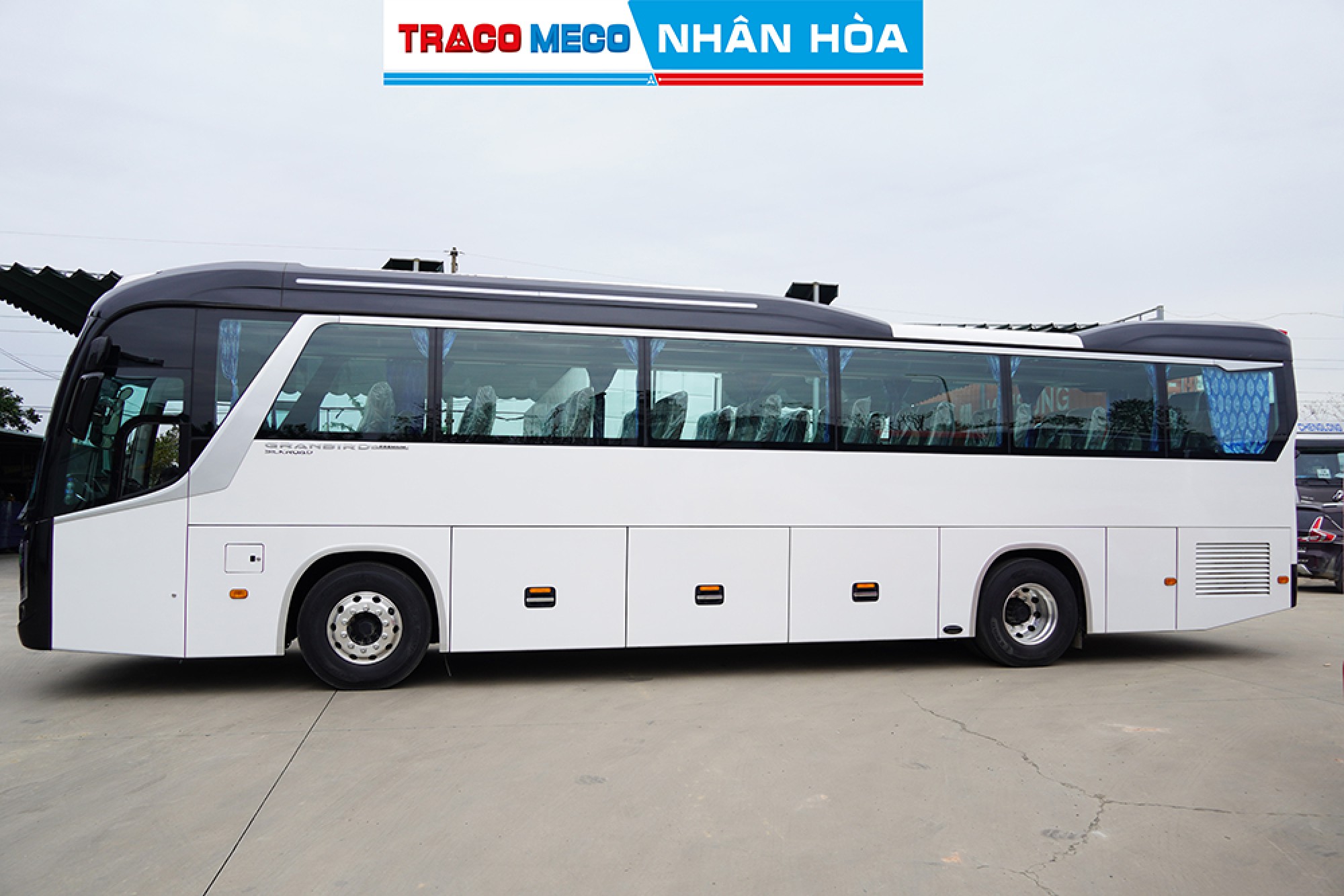 XE KHÁCH TRACOMECO KIA GRANDBIRD 47 CHỖ ĐỘNG CƠ HYUNDAI D6CD 425PS ...
